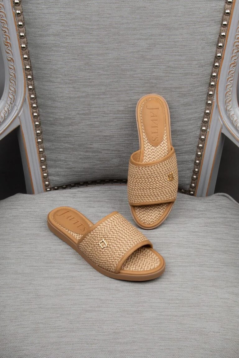 Stylish Slides You Can Rock With Your Pool or Beach Outfits - Pink ...