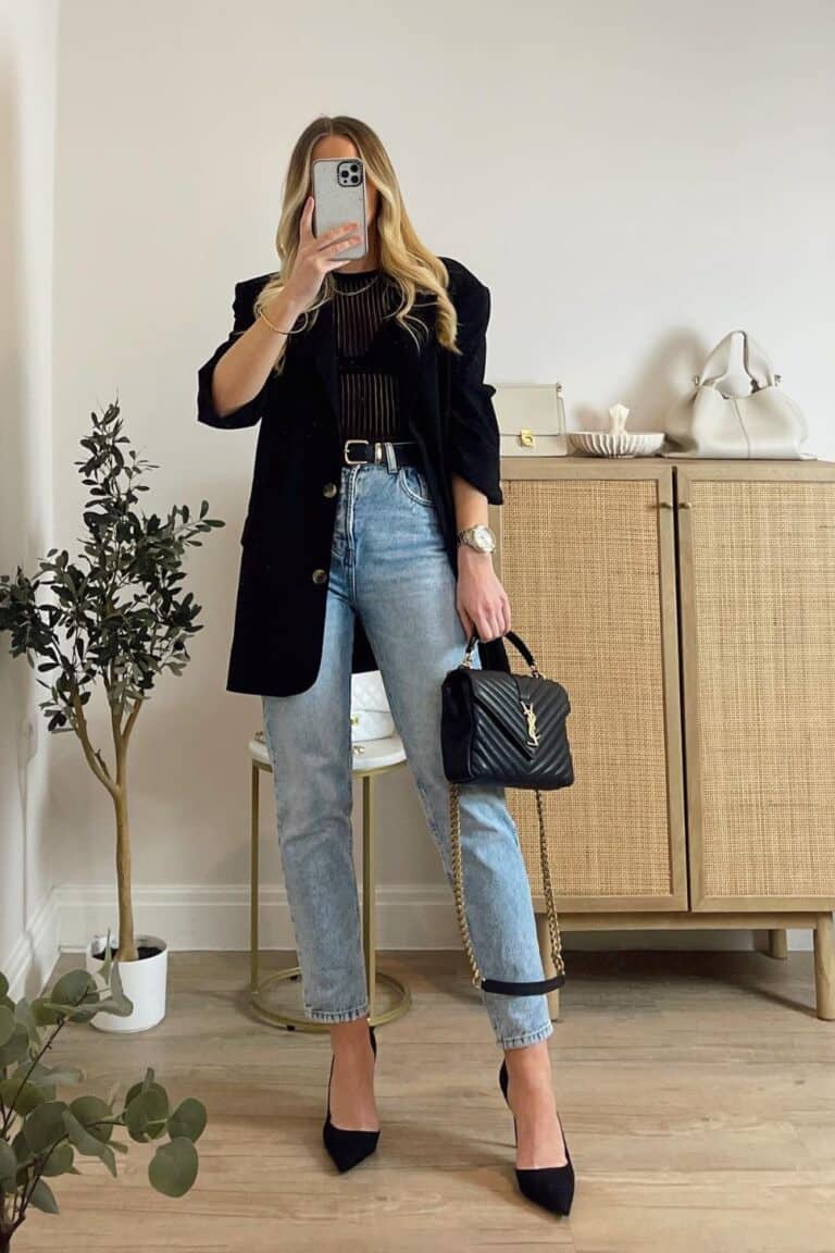 What to Wear to a Comedy Show: Outfit Ideas That'll Have You Standing Out