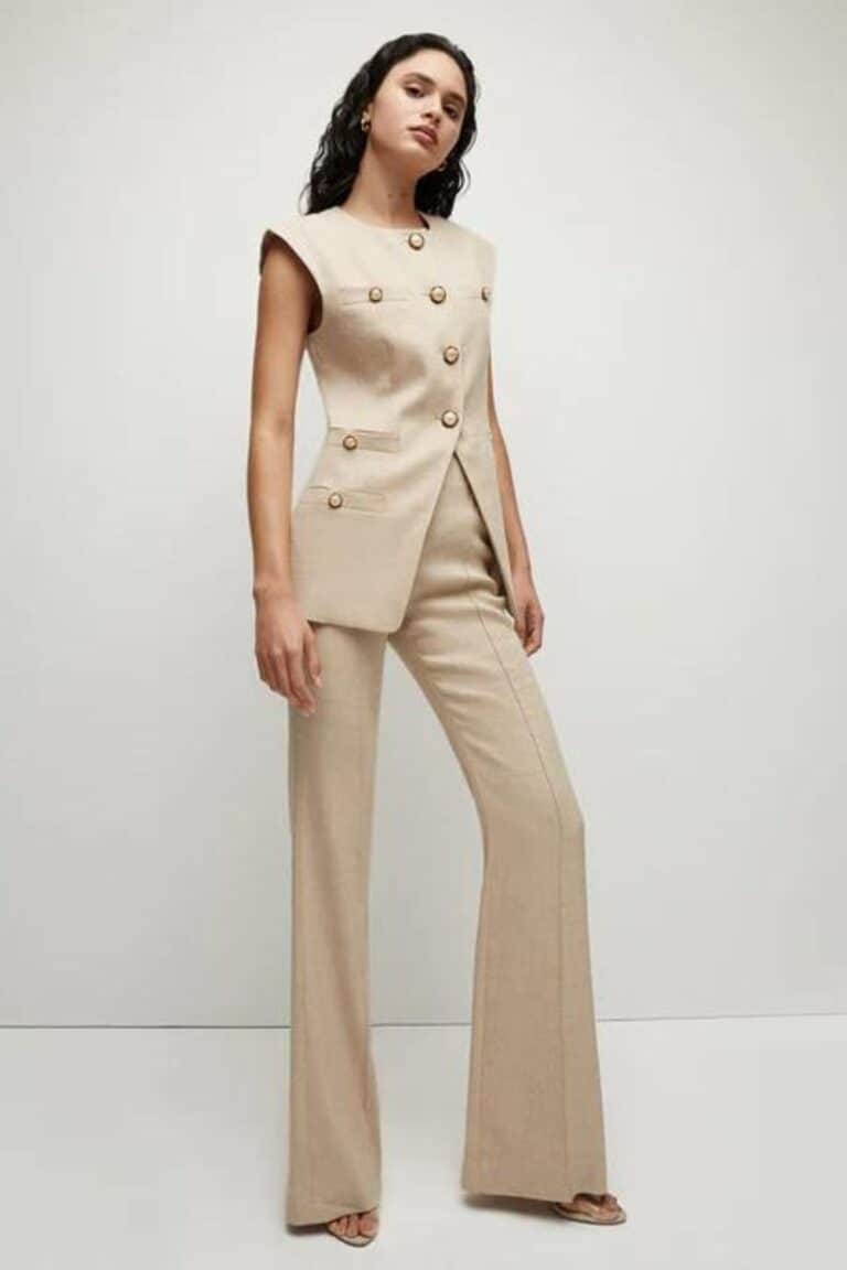 What To Wear To Opera: Style Guide To Look Perfect For The Occasion